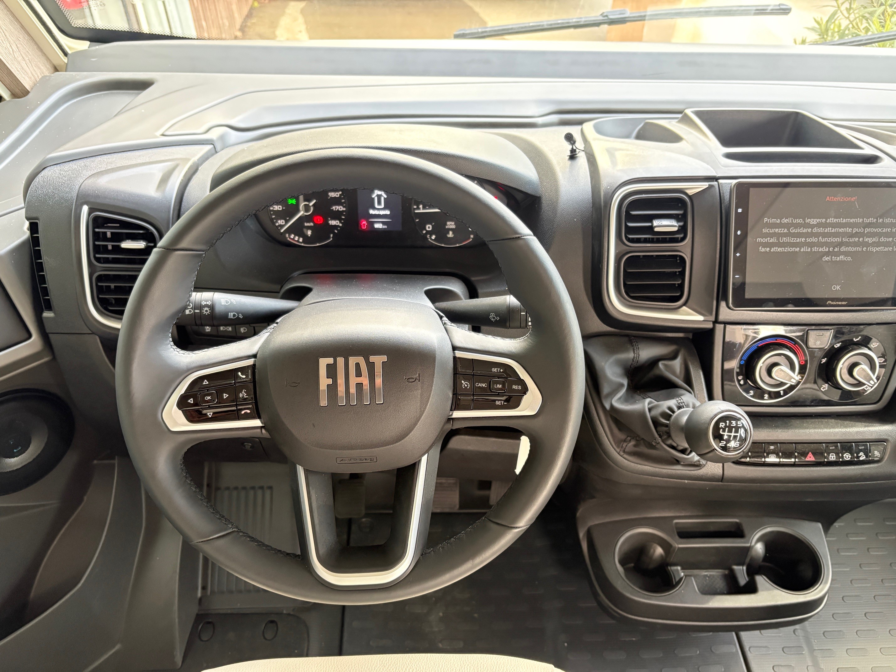 Camping car INTEGRAL Eden Camp H 745 GLG Neuf - Libertium Montpellier ...