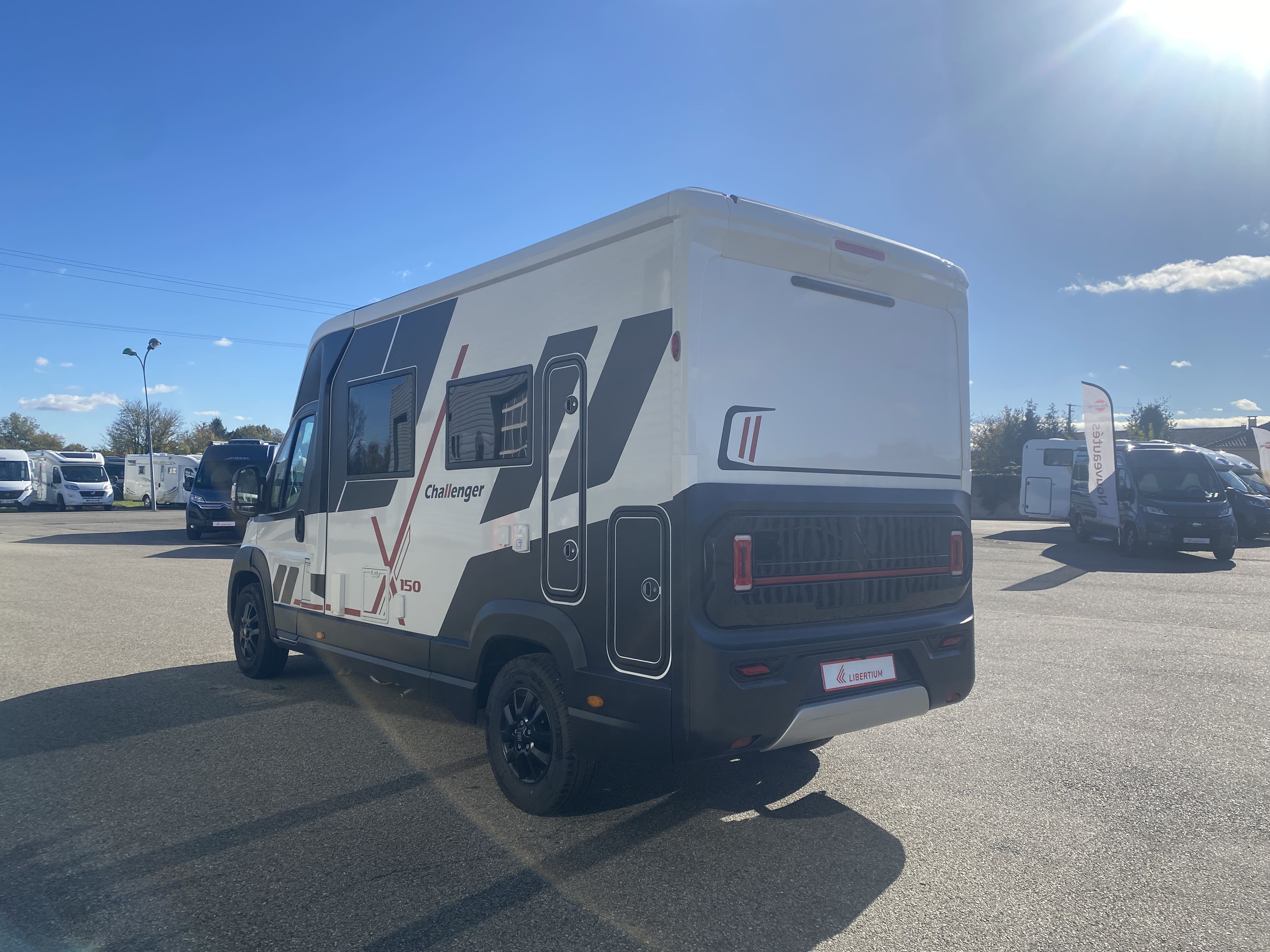 Camping car PROFILE Challenger X150 OPEN EDITION Neuf - Libertium ...