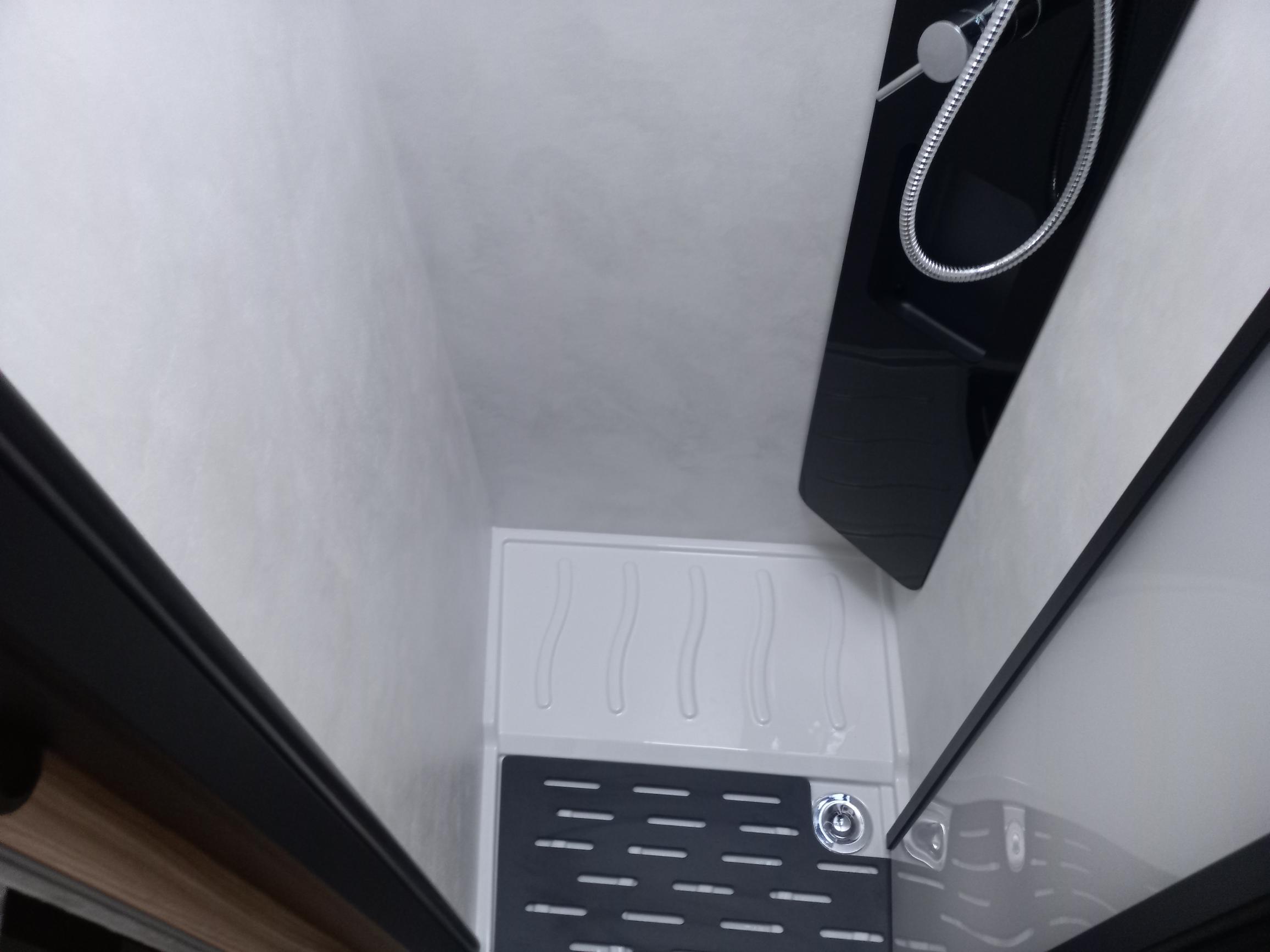 Camping car INTEGRAL Bavaria I740FGJ UNIK Neuf - Libertium Vosges - 3003490